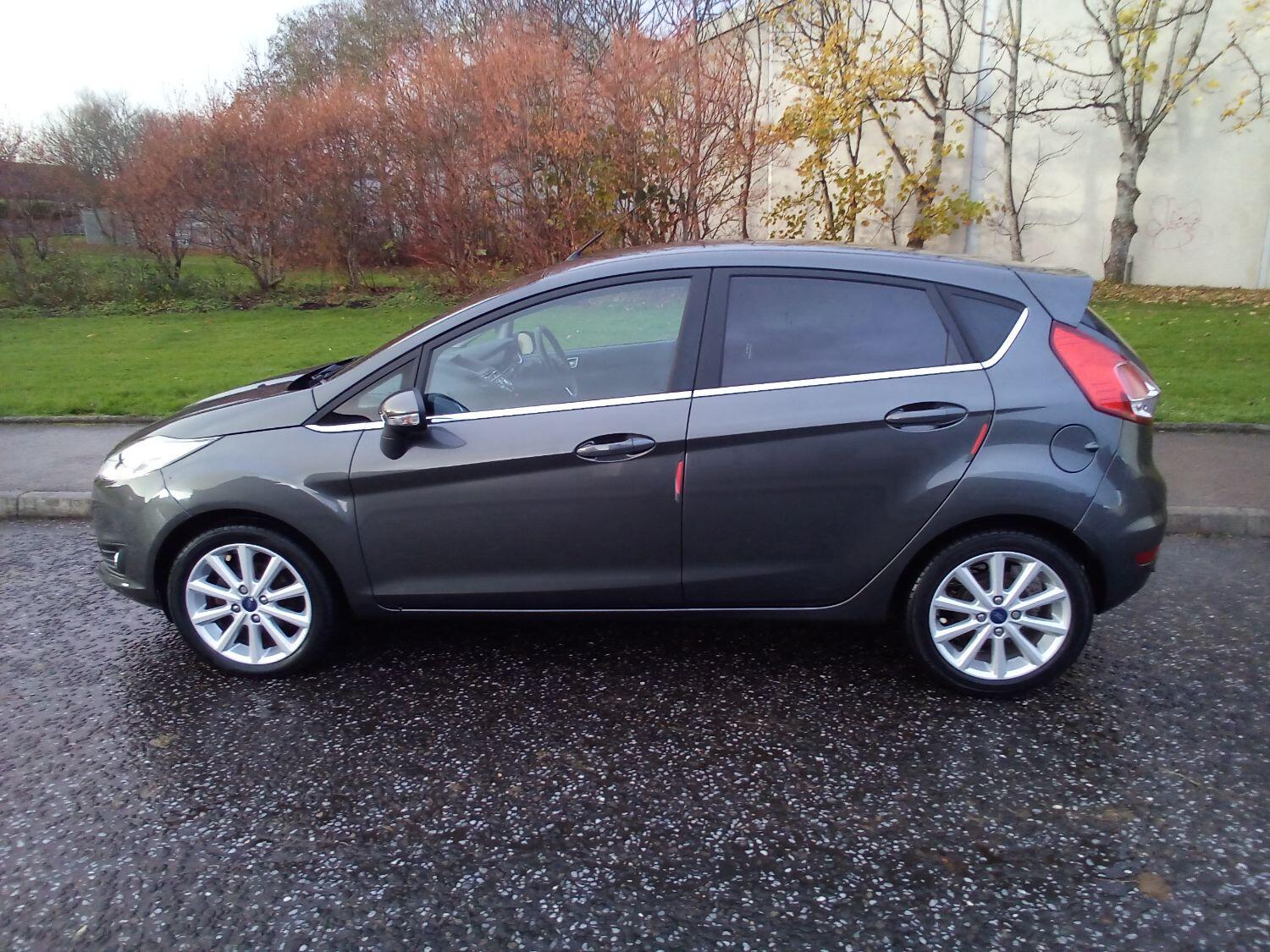 Used FORD FIESTA 2015 Grey in Fraserburgh, Aberdeenshire | Fraserburgh ...
